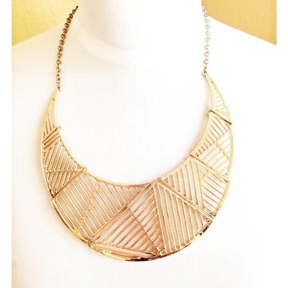 Aldo | Jewelry | Aldo Gold Statement Necklace | Poshmark